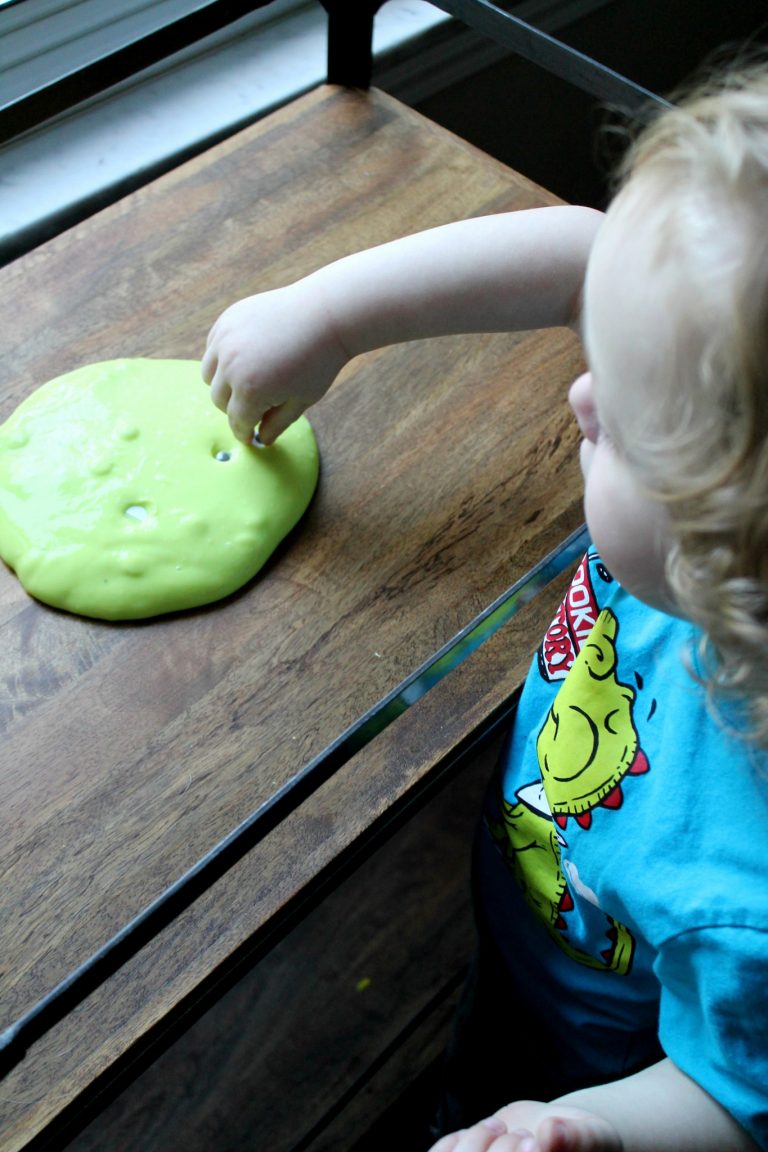 Five-Ingredient Spooky Slime | Perfect for Halloween!