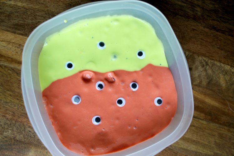 Five-Ingredient Spooky Slime | Perfect for Halloween!